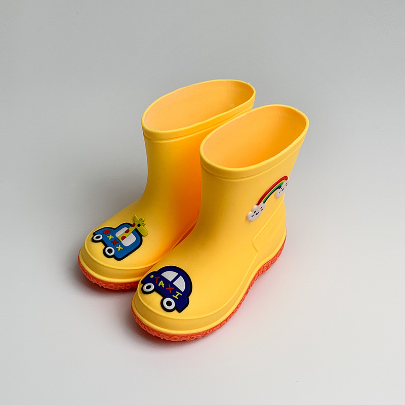 Top 5 Fun and Functional Kids' Rain Boots for 2024 Introduction